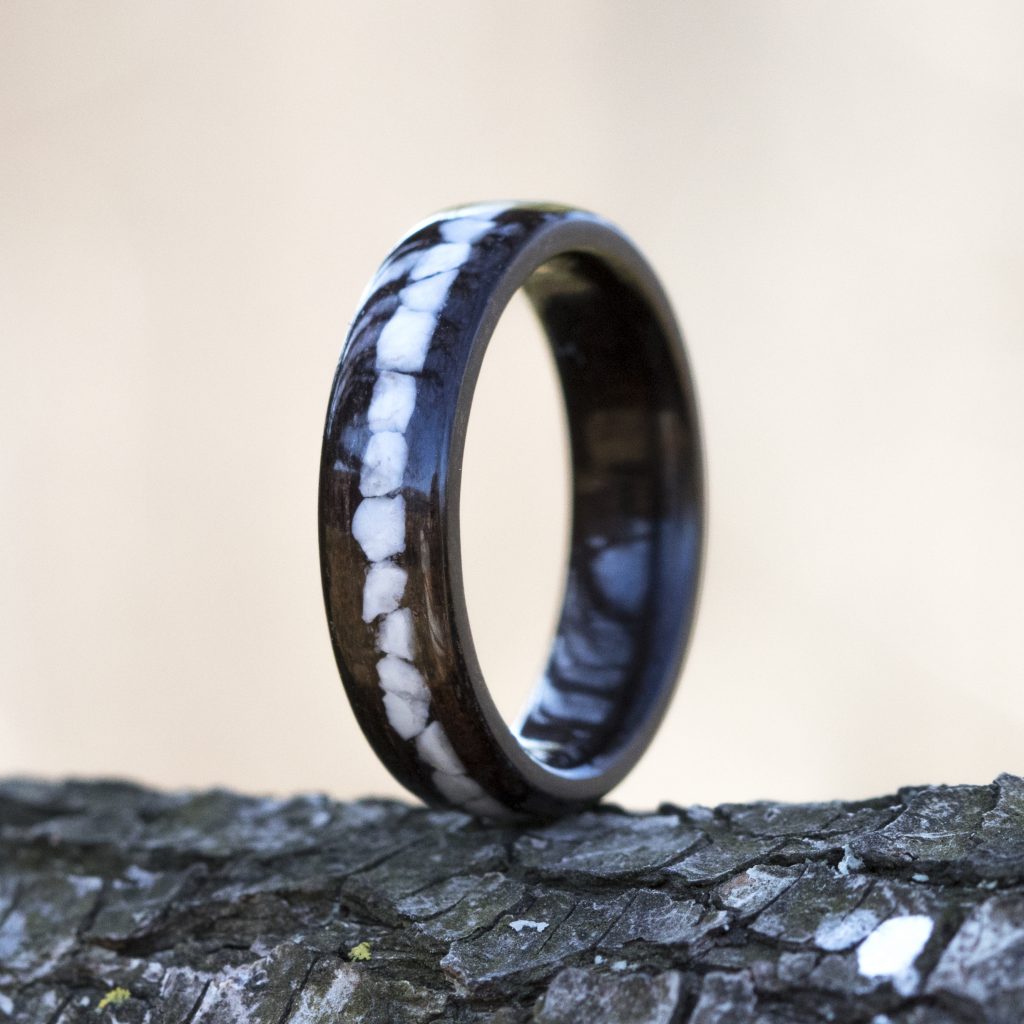 Ebony Wood Ring Inlaid With Howlite - Warren Rings